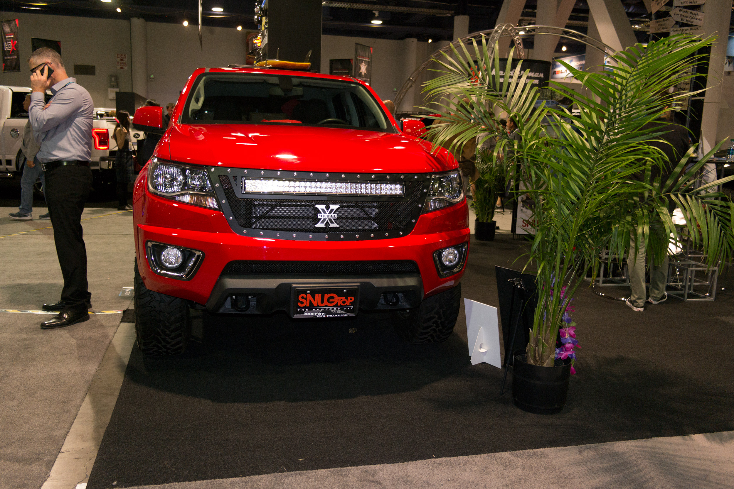 2015 SEMA Show - Pics of Colorados & Canyons | Chevy Colorado & GMC Canyon