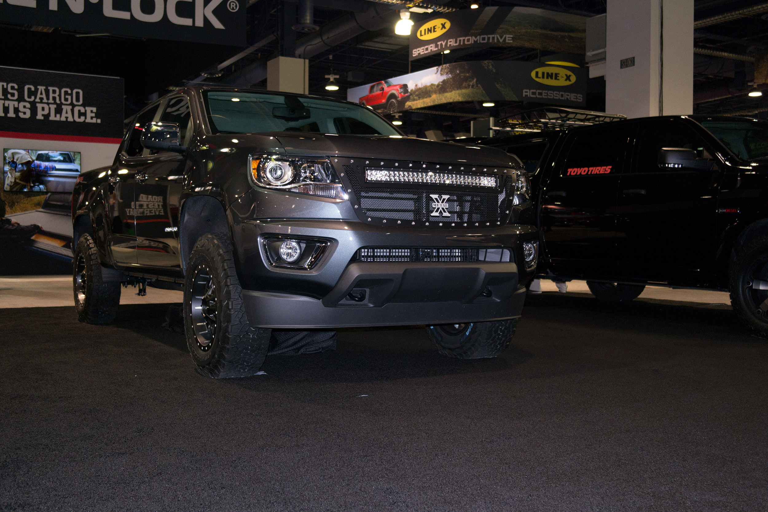 2015 SEMA Show - Pics of Colorados & Canyons | Chevy Colorado & GMC Canyon