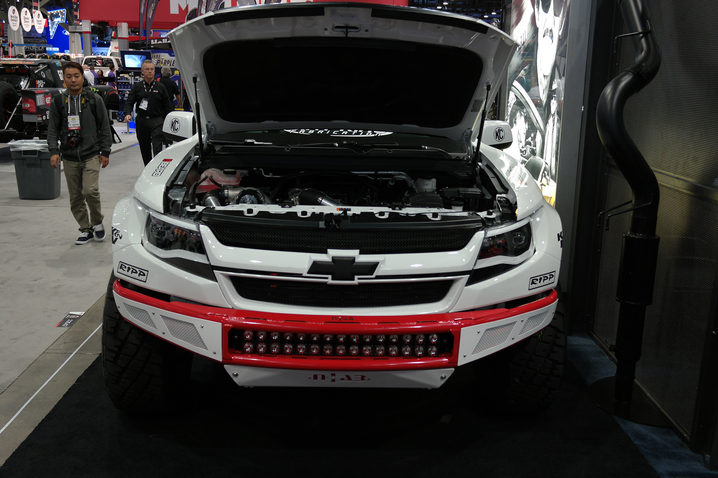 2015 SEMA Show - Pics of Colorados & Canyons | Chevy Colorado & GMC Canyon